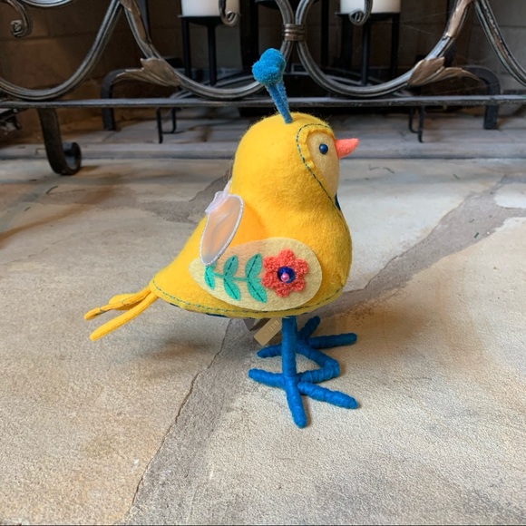 Spritz | Accents | Nwt Spritz Spring Fabric Bee Bird | Poshmark